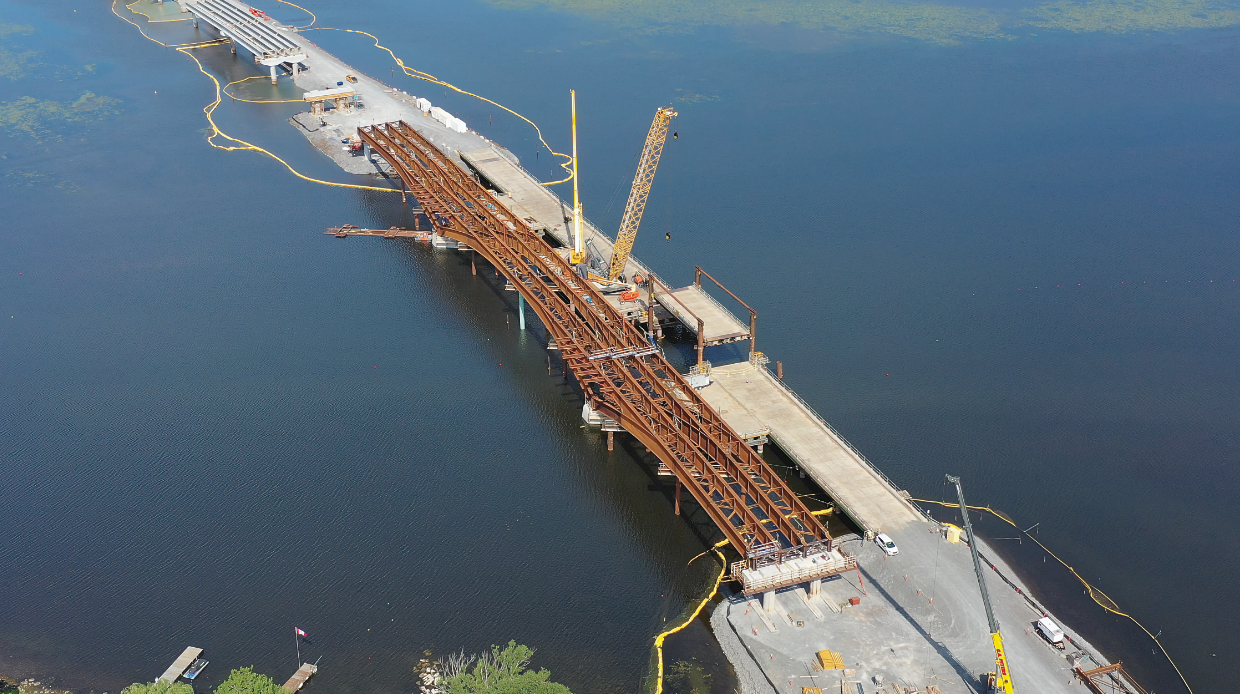 Canada crossing - Bridge Design & Engineering (Bd & e)